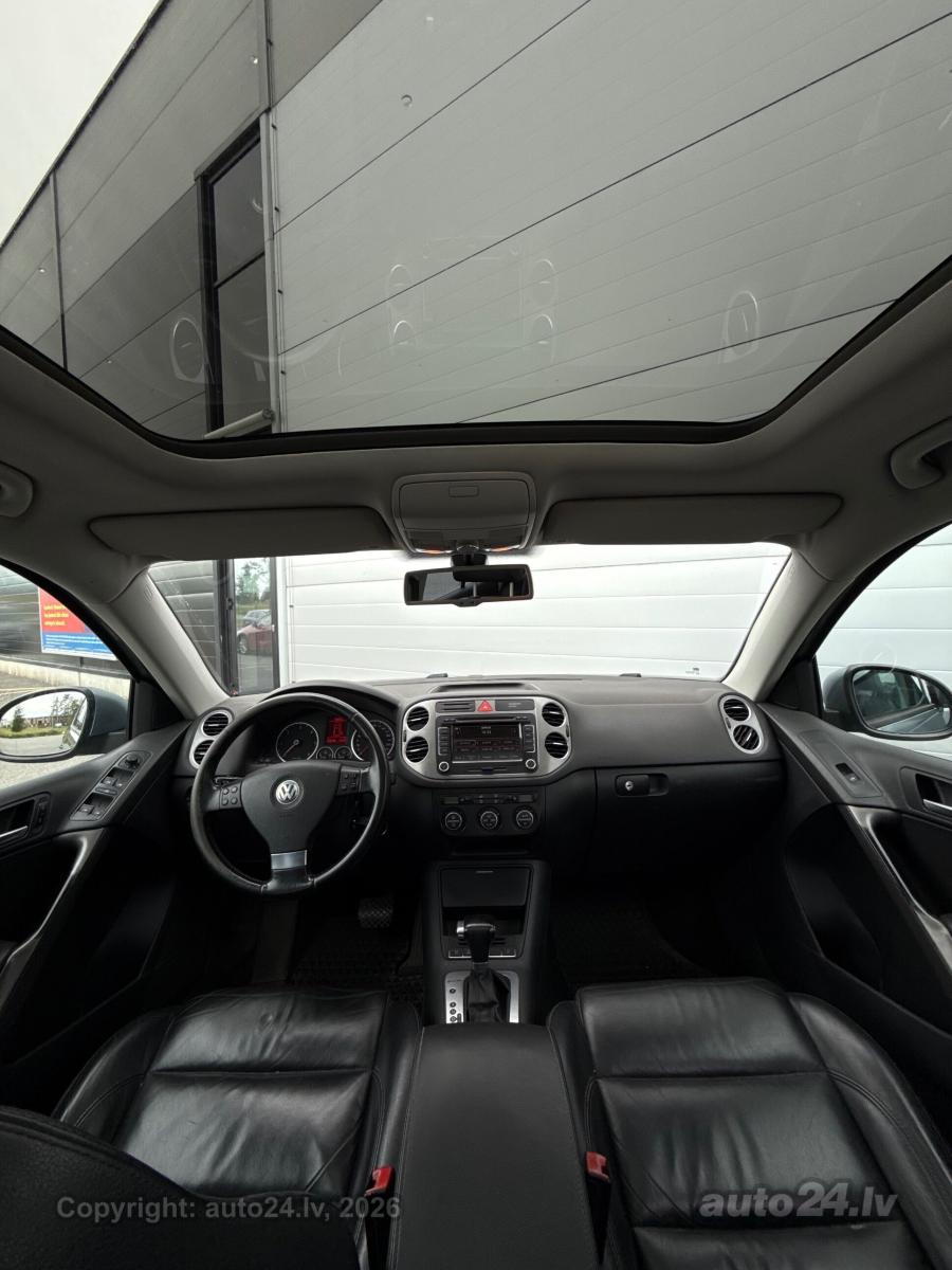 Pelēks Volkswagen Tiguan 2009 Tartu, ar dzinēja tilpumu 2.00 L un nobraukumu 290 tūkst. km par 3999 €, foto 12 vietnē AUTOMOTO.COM.LV