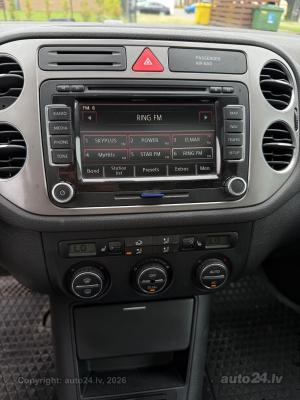 Pelēks Volkswagen Tiguan 2009 Tartu, ar dzinēja tilpumu 2.00 L un nobraukumu 290 tūkst. km par 3999 €, foto 14 vietnē AUTOMOTO.COM.LV