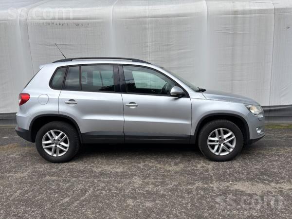 Pelēks Volkswagen Tiguan 2009 Ogre, ar dzinēja tilpumu 1.40 L un nobraukumu 241 tūkst. km par 5750 €, foto 2 vietnē AUTOMOTO.COM.LV