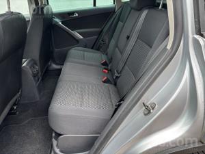 Grey Volkswagen Tiguan 2009 in Ogre, with an engine capacity of 1.40 L and mileage of 241 thousand km for 5750 €, photo 15 on AUTOMOTO.COM.LV