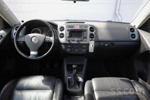 Pelēks Volkswagen Tiguan 2009 Rīga, ar dzinēja tilpumu 2.00 L un nobraukumu 0 tūkst. km par 3495 €, foto 7 vietnē AUTOMOTO.COM.LV