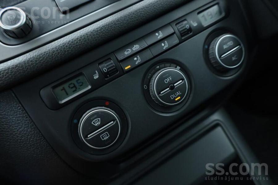 Pelēks Volkswagen Tiguan 2009 Rīga, ar dzinēja tilpumu 2.00 L un nobraukumu 0 tūkst. km par 3495 €, foto 18 vietnē AUTOMOTO.COM.LV