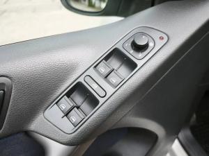 Grey Volkswagen Tiguan 2009 in Cesis, with an engine capacity of 2.00 L and mileage of 252 thousand km for 6950 €, photo 15 on AUTOMOTO.COM.LV