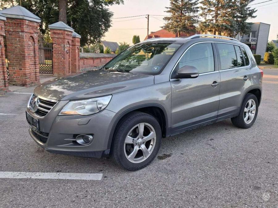Pelēks Volkswagen Tiguan 2009 Raseiniai, ar dzinēja tilpumu 1.97 L un nobraukumu 260 tūkst. km par 3999 €, foto 11 vietnē AUTOMOTO.COM.LV