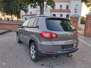 Pelēks Volkswagen Tiguan 2009 Raseiniai, ar dzinēja tilpumu 1.97 L un nobraukumu 260 tūkst. km par 3999 €, foto 12 vietnē AUTOMOTO.COM.LV