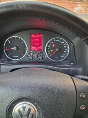 Pelēks Volkswagen Tiguan 2009 Raseiniai, ar dzinēja tilpumu 1.97 L un nobraukumu 260 tūkst. km par 3999 €, foto 26 vietnē AUTOMOTO.COM.LV