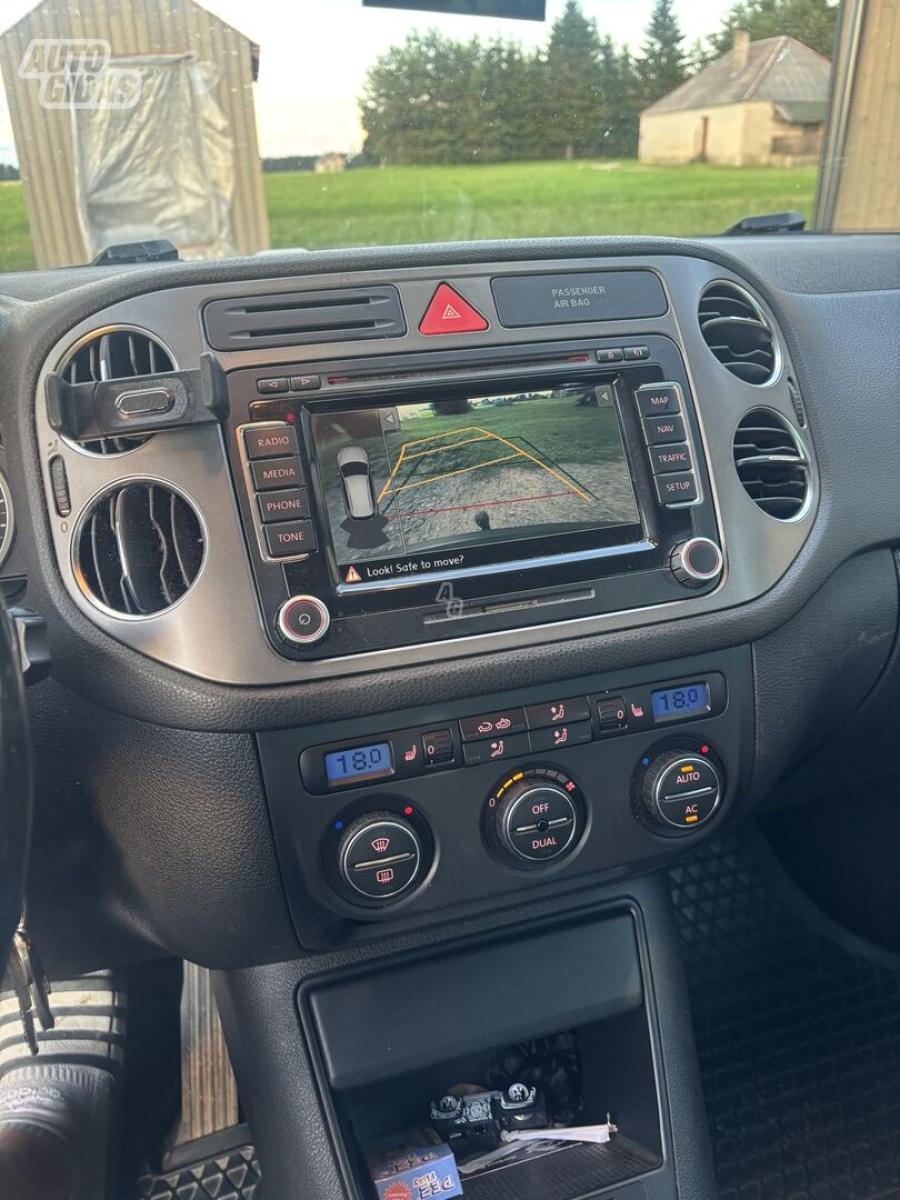 Pelēks Volkswagen Tiguan 2009 Šilalė, ar dzinēja tilpumu 2.00 L un nobraukumu 324 tūkst. km par 4600 €, foto 11 vietnē AUTOMOTO.COM.LV