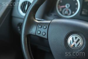 Grey Volkswagen Tiguan 2009 in Liepaja, with an engine capacity of 1.40 L and mileage of 257 thousand km for 6350 €, photo 24 on AUTOMOTO.COM.LV