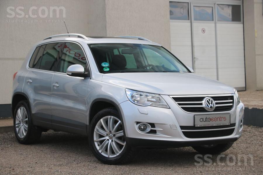 Grey Volkswagen Tiguan 2009 in Tukums, with an engine capacity of 2.00 L and mileage of 138 thousand km for 6969 €, photo 3 on AUTOMOTO.COM.LV