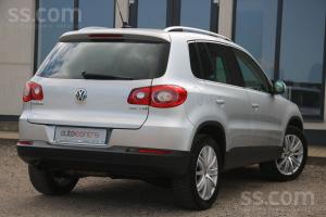 Grey Volkswagen Tiguan 2009 in Tukums, with an engine capacity of 2.00 L and mileage of 138 thousand km for 6969 €, photo 7 on AUTOMOTO.COM.LV