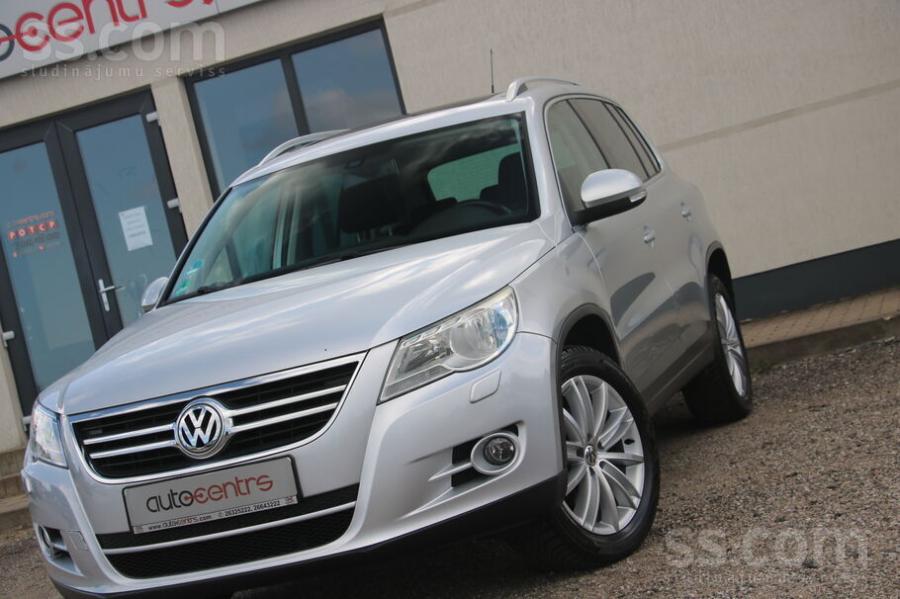 Grey Volkswagen Tiguan 2009 in Tukums, with an engine capacity of 2.00 L and mileage of 138 thousand km for 6969 €, photo 8 on AUTOMOTO.COM.LV