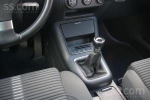 Grey Volkswagen Tiguan 2009 in Tukums, with an engine capacity of 2.00 L and mileage of 138 thousand km for 6969 €, photo 20 on AUTOMOTO.COM.LV
