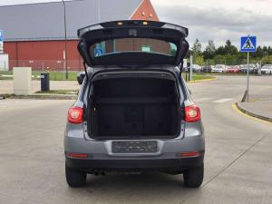 Pelēks Volkswagen Tiguan 2009 Šauļi, ar dzinēja tilpumu 2.00 L un nobraukumu 222 tūkst. km par 4500 €, foto 8 vietnē AUTOMOTO.COM.LV