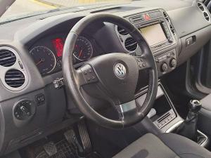 Pelēks Volkswagen Tiguan 2009 Šauļi, ar dzinēja tilpumu 2.00 L un nobraukumu 222 tūkst. km par 4500 €, foto 12 vietnē AUTOMOTO.COM.LV