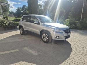 Grey Volkswagen Tiguan 2009 in Vilnius, with an engine capacity of 2.00 L and mileage of 375 thousand km for 2000 €, photo 6 on AUTOMOTO.COM.LV