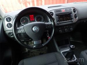 Grey Volkswagen Tiguan 2009 in Liepaja, with an engine capacity of 1.40 L and mileage of 131 thousand km for 5950 €, photo 8 on AUTOMOTO.COM.LV