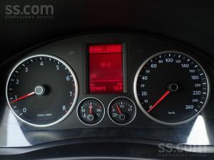 Grey Volkswagen Tiguan 2009 in Liepaja, with an engine capacity of 1.40 L and mileage of 131 thousand km for 5950 €, photo 14 on AUTOMOTO.COM.LV