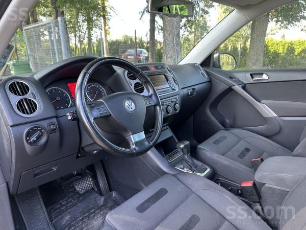 Серый Фольксваген Тигуан 2009 в Рига, объемом двигателя 2.00 л и пробегом 232 тыс. км за 6290 €, фото 10 на AUTOMOTO.COM.LV