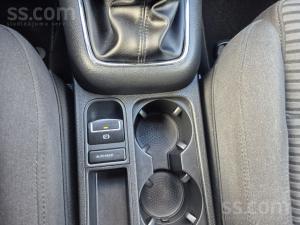 Grey Volkswagen Tiguan 2009 in Liepaja, with an engine capacity of 2.00 L and mileage of 223 thousand km for 7400 €, photo 15 on AUTOMOTO.COM.LV