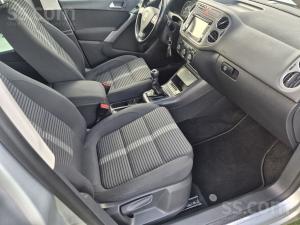 Grey Volkswagen Tiguan 2009 in Liepaja, with an engine capacity of 2.00 L and mileage of 223 thousand km for 7400 €, photo 19 on AUTOMOTO.COM.LV