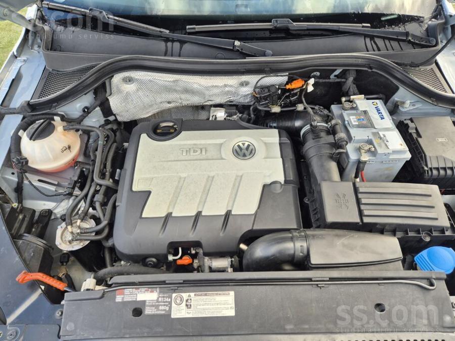 Grey Volkswagen Tiguan 2009 in Liepaja, with an engine capacity of 2.00 L and mileage of 223 thousand km for 7400 €, photo 22 on AUTOMOTO.COM.LV