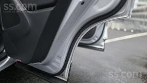 Pelēks Volkswagen Tiguan 2009 Rīga, ar dzinēja tilpumu 2.00 L un nobraukumu 282 tūkst. km par 5750 €, foto 20 vietnē AUTOMOTO.COM.LV