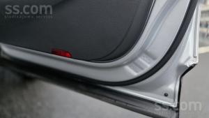 Pelēks Volkswagen Tiguan 2009 Rīga, ar dzinēja tilpumu 2.00 L un nobraukumu 282 tūkst. km par 5750 €, foto 21 vietnē AUTOMOTO.COM.LV
