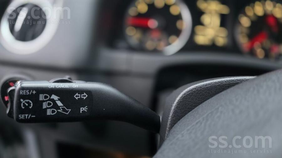 Pelēks Volkswagen Tiguan 2009 Rīga, ar dzinēja tilpumu 2.00 L un nobraukumu 282 tūkst. km par 5750 €, foto 31 vietnē AUTOMOTO.COM.LV
