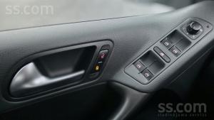 Pelēks Volkswagen Tiguan 2009 Rīga, ar dzinēja tilpumu 2.00 L un nobraukumu 282 tūkst. km par 5750 €, foto 33 vietnē AUTOMOTO.COM.LV