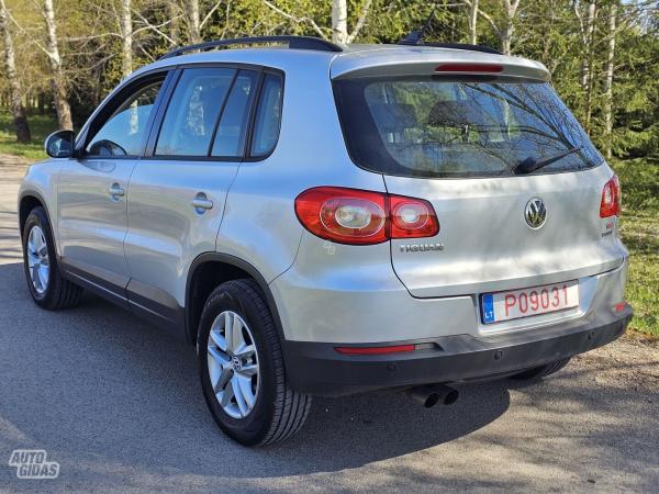 Grey Volkswagen Tiguan 2010 in Ariogala, with an engine capacity of 1.40 L and mileage of 228 thousand km for 5750 €, photo 2 on AUTOMOTO.COM.LV