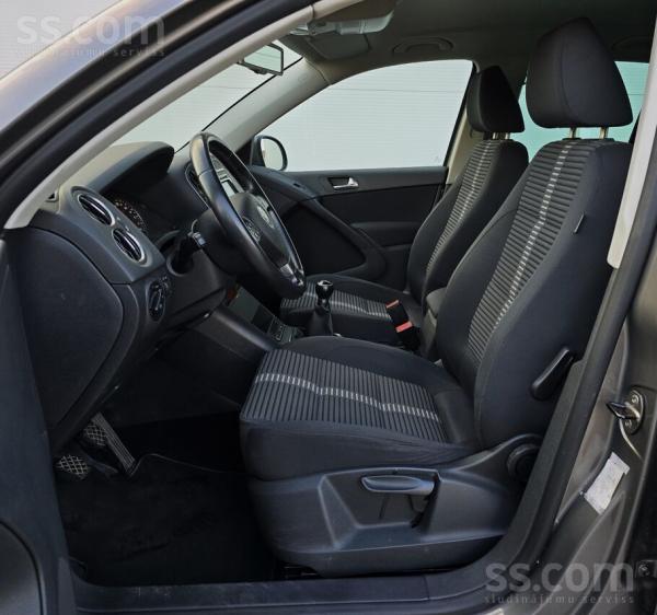 Pelēks Volkswagen Tiguan 2010 Tukums, ar dzinēja tilpumu 2.00 L un nobraukumu 254 tūkst. km par 6999 €, foto 5 vietnē AUTOMOTO.COM.LV