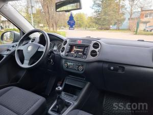 Серый Фольксваген Тигуан 2010 в Огре, объемом двигателя 1.40 л и пробегом 0 тыс. км за 6570 €, фото 26 на AUTOMOTO.COM.LV