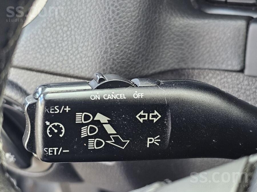 Grey Volkswagen Tiguan 2010 in Cesis, with an engine capacity of 2.00 L and mileage of 212 thousand km for 6850 €, photo 15 on AUTOMOTO.COM.LV