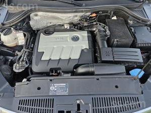 Grey Volkswagen Tiguan 2010 in Cesis, with an engine capacity of 2.00 L and mileage of 212 thousand km for 6850 €, photo 18 on AUTOMOTO.COM.LV