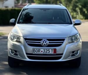 Pelēks Volkswagen Tiguan 2010 Jūrmala, ar dzinēja tilpumu 2.00 L un nobraukumu 212 tūkst. km par 3000 €, foto 6 vietnē AUTOMOTO.COM.LV