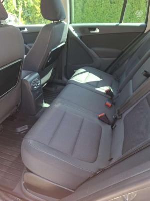 Pelēks Volkswagen Tiguan 2010 Kauņa, ar dzinēja tilpumu 1.39 L un nobraukumu 184 tūkst. km par 6700 €, foto 15 vietnē AUTOMOTO.COM.LV