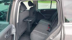 Pelēks Volkswagen Tiguan 2010 Alūksne, ar dzinēja tilpumu 2.00 L un nobraukumu 0 tūkst. km par 5200 €, foto 25 vietnē AUTOMOTO.COM.LV