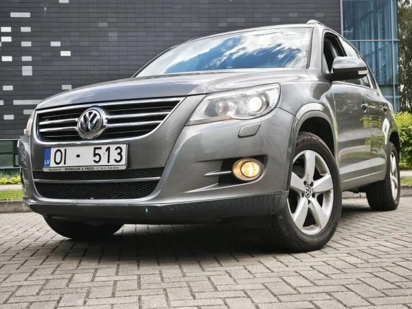 Pelēks Volkswagen Tiguan 2010 Jelgava, ar dzinēja tilpumu 1.40 L un nobraukumu 218 tūkst. km par 5490 €, foto 2 vietnē AUTOMOTO.COM.LV
