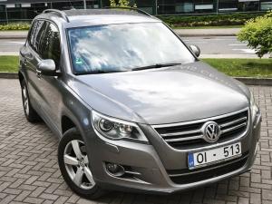Grey Volkswagen Tiguan 2010 in Jelgava, with an engine capacity of 1.40 L and mileage of 218 thousand km for 5490 €, photo 4 on AUTOMOTO.COM.LV