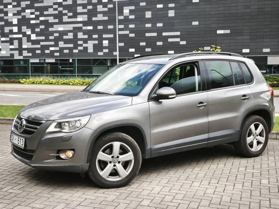 Grey Volkswagen Tiguan 2010 in Jelgava, with an engine capacity of 1.40 L and mileage of 218 thousand km for 5490 €, photo 32 on AUTOMOTO.COM.LV