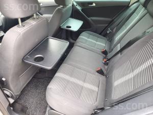 Pelēks Volkswagen Tiguan 2010 Liepāja, ar dzinēja tilpumu 1.40 L un nobraukumu 153 tūkst. km par 5950 €, foto 8 vietnē AUTOMOTO.COM.LV