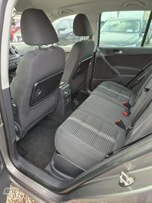 Grey Volkswagen Tiguan 2011 in Kretinga, with an engine capacity of 1.40 L and mileage of 219 thousand km for 5900 €, photo 10 on AUTOMOTO.COM.LV