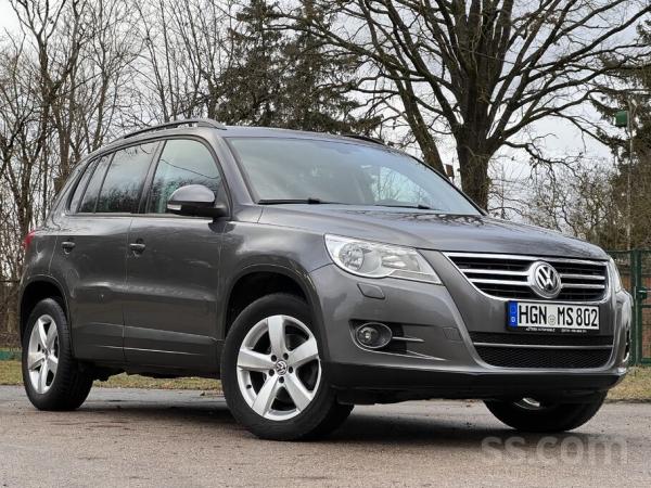 Pelēks Volkswagen Tiguan 2011 Jelgava, ar dzinēja tilpumu 1.40 L un nobraukumu 186 tūkst. km par 6295 €, foto 1 vietnē AUTOMOTO.COM.LV