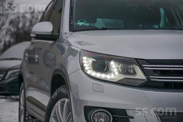 Grey Volkswagen Tiguan 2011 in Riga, with an engine capacity of 2.00 L and mileage of 160 thousand km for 11990 €, photo 5 on AUTOMOTO.COM.LV