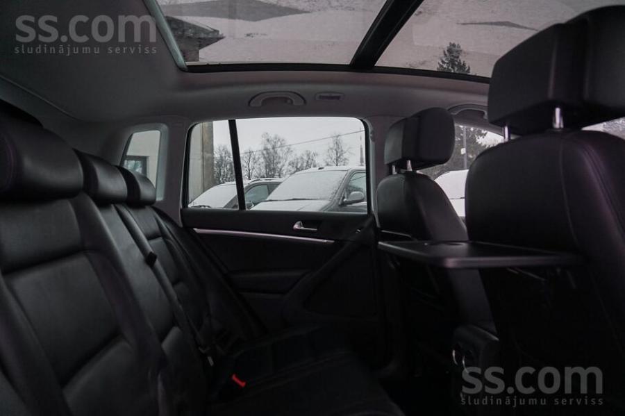 Pelēks Volkswagen Tiguan 2011 Rīga, ar dzinēja tilpumu 2.00 L un nobraukumu 160 tūkst. km par 11990 €, foto 24 vietnē AUTOMOTO.COM.LV