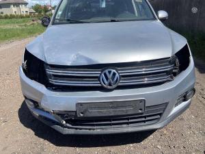 Pelēks Volkswagen Tiguan 2011 Tauragė, ar dzinēja tilpumu 0.00 L un nobraukumu 237 tūkst. km par 4100 €, foto 12 vietnē AUTOMOTO.COM.LV