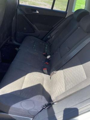 Pelēks Volkswagen Tiguan 2011 Tauragė, ar dzinēja tilpumu 0.00 L un nobraukumu 237 tūkst. km par 4100 €, foto 17 vietnē AUTOMOTO.COM.LV