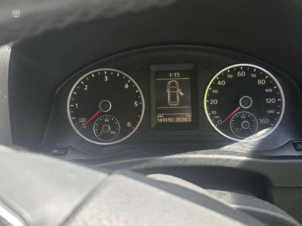 Grey Volkswagen Tiguan 2011 in Silute, with an engine capacity of 1.97 L and mileage of 166 thousand km for 2400 €, photo 7 on AUTOMOTO.COM.LV