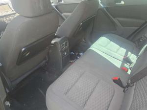 Grey Volkswagen Tiguan 2011 in Silute, with an engine capacity of 1.97 L and mileage of 166 thousand km for 2400 €, photo 10 on AUTOMOTO.COM.LV