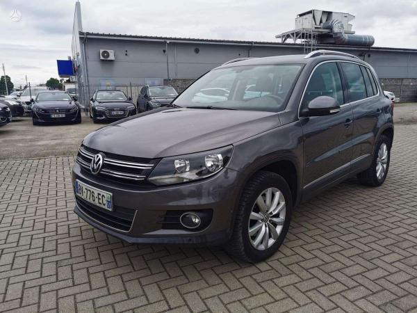 Pelēks Volkswagen Tiguan 2011 Tauragė, ar dzinēja tilpumu 1.97 L un nobraukumu 256 tūkst. km par 7800 €, foto 1 vietnē AUTOMOTO.COM.LV
